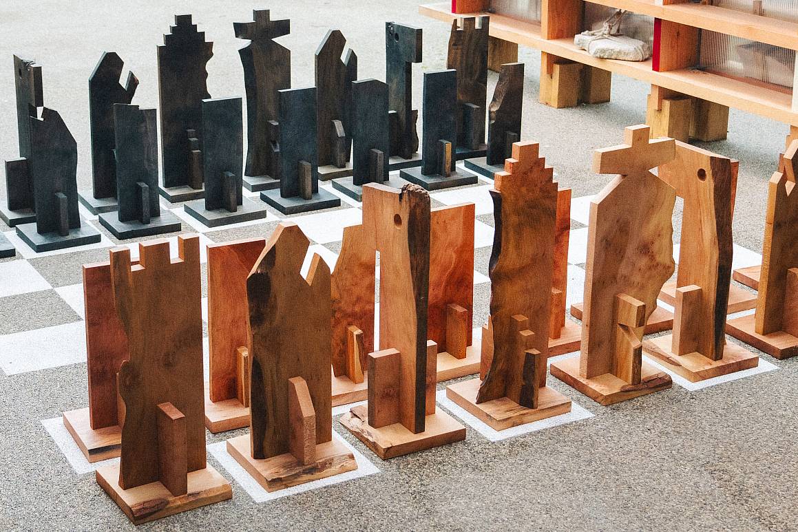 Kensington tree reborn as giant chess set